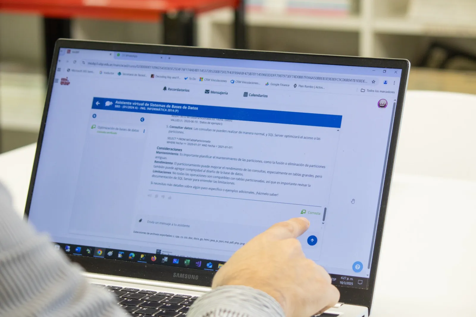 La inteligencia artificial entra al aula: así funciona el Chat UBP, el primer tutor académico ...